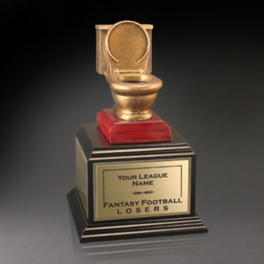 Dumper Traveling Trophy | Artistic Awards